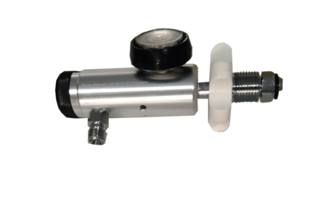 Bullnose Oxygen Regulator - medicalbulkbuy.com
